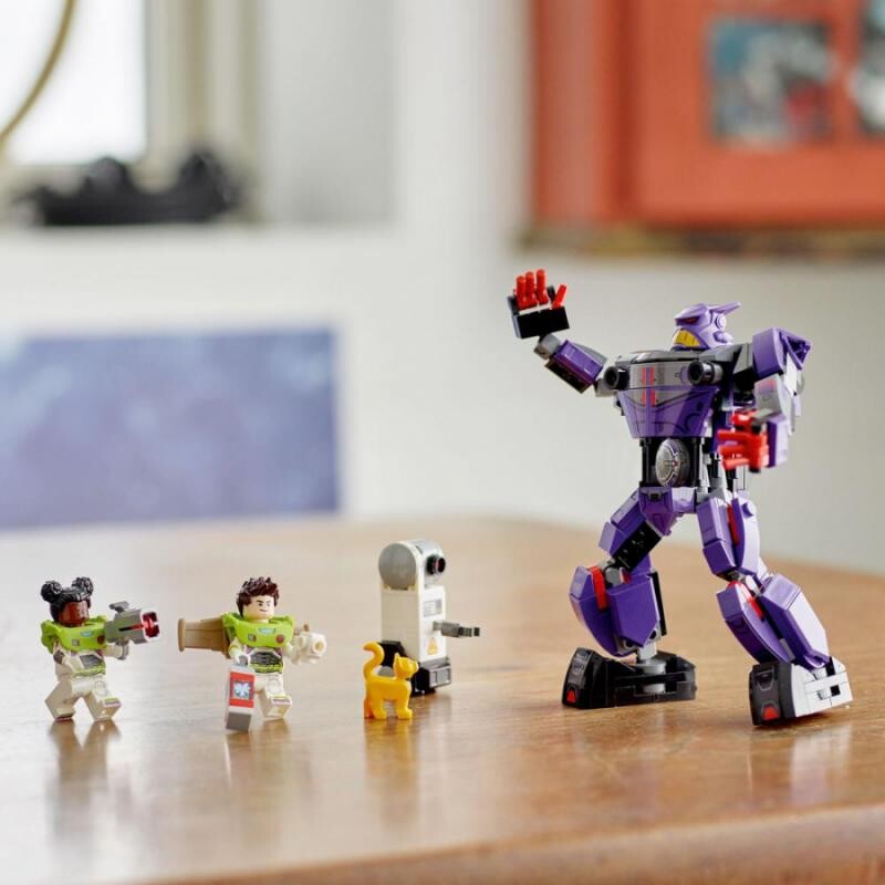 LEGO Lightyear - Battle with Zurg 76831 | Tips for original gifts ...