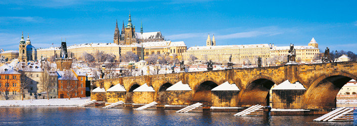 Praha - Pražský hrad / zima | prodej na Posters.cz