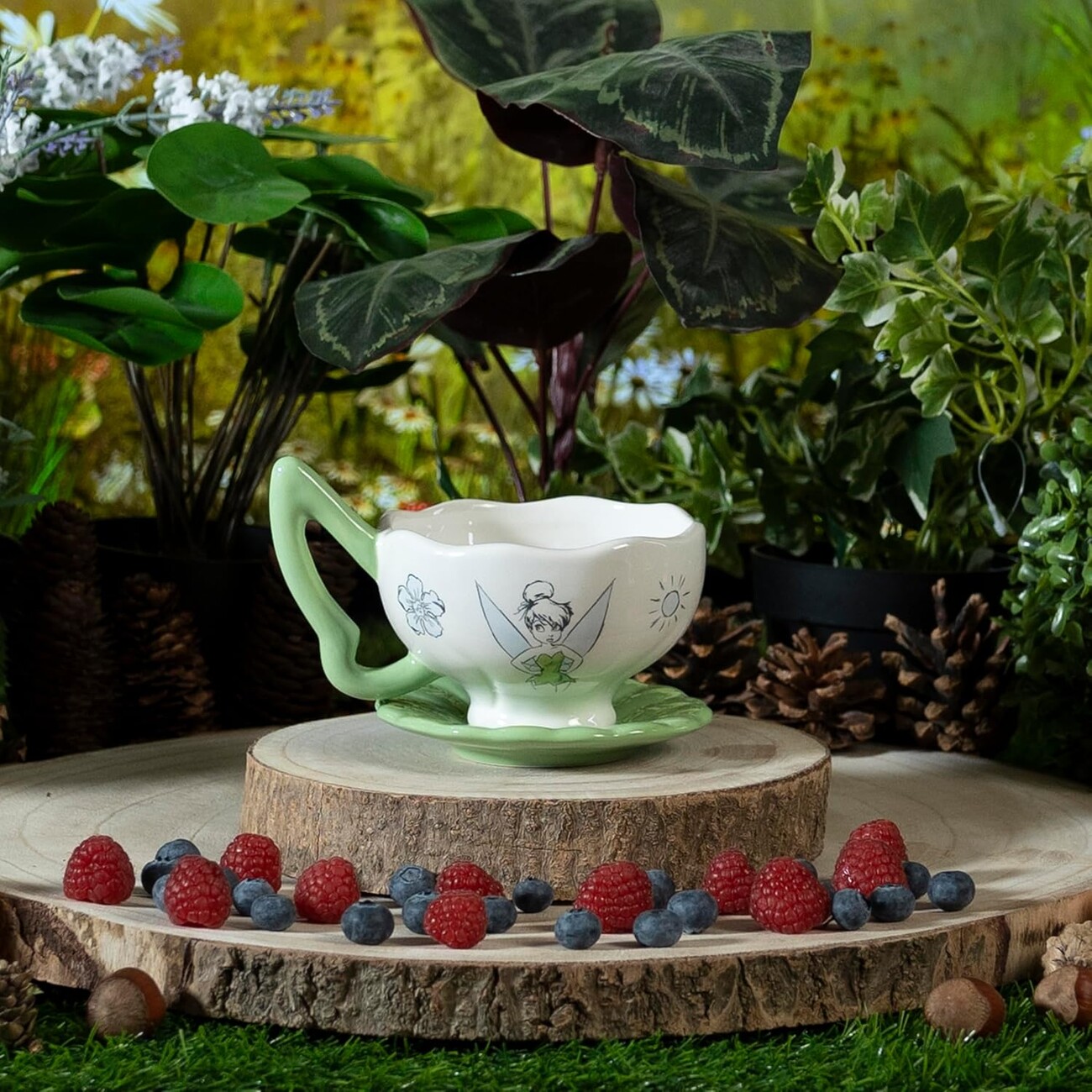Tea set Disney - Tinkerbell | Tips for original gifts | UKposters