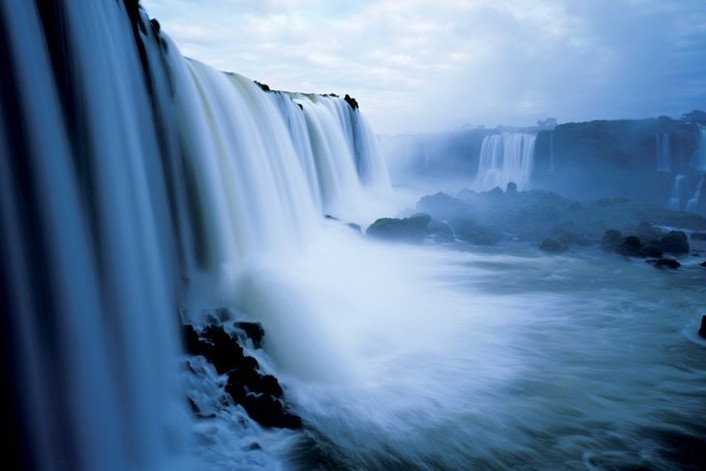 Iguaca falls - brazil Poster, Affiche | All poster chez Europosters