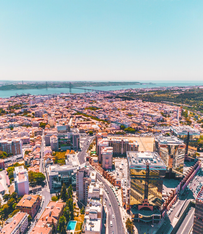 Great Lisbon, Yoan Guerreiro | Posters, kunstafdrukken, fotobehang ...